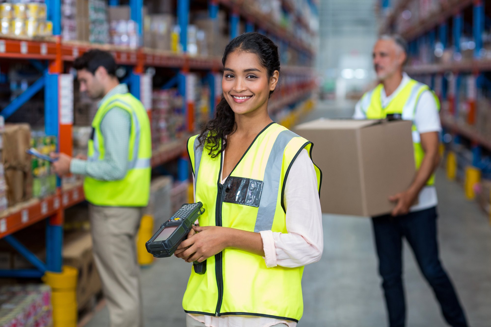 Using Incentives to Retain Your Warehouse Associates